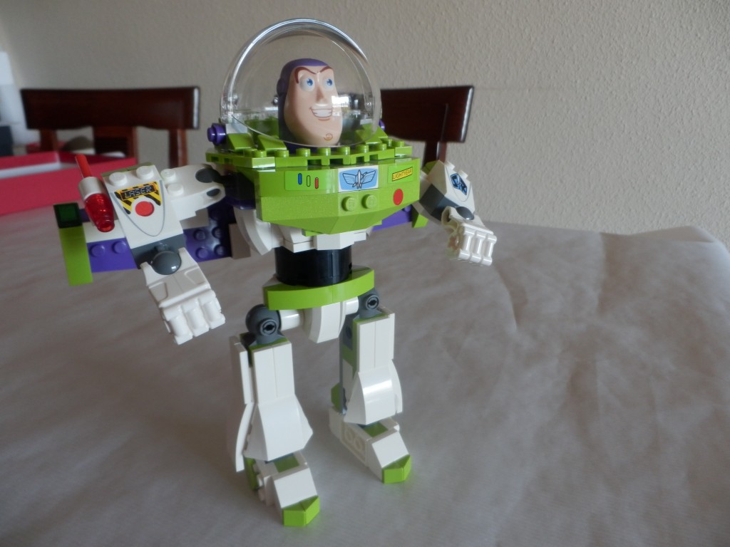 LEGO Buzz Lightyear: To infinity... and beyond - LEGO Reviews & Videos