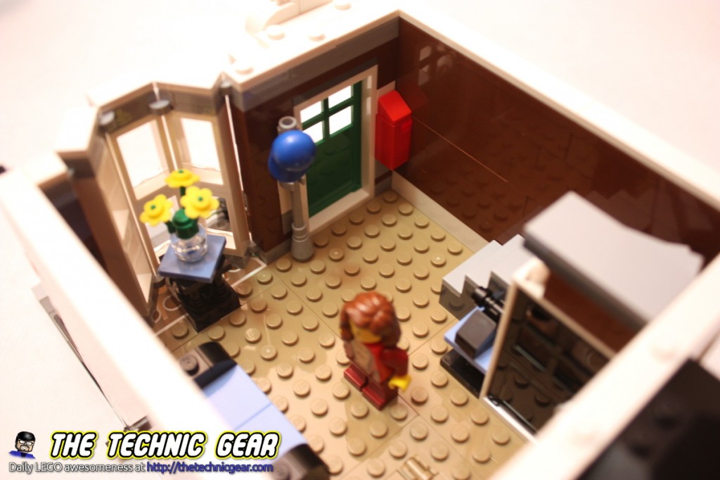 LEGO Creator 10218 Pets Shop Review - LEGO Reviews & Videos