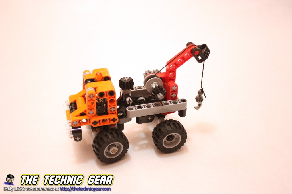 LEGO Technic 9390 Small Truck Review - LEGO Reviews & Videos