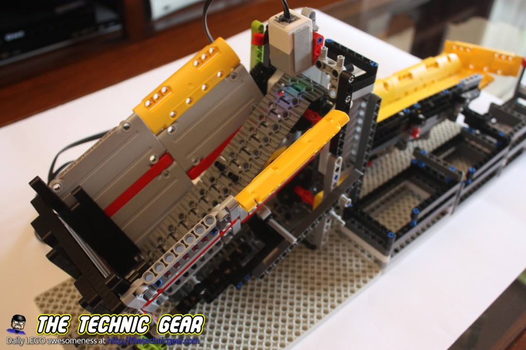 EV3 M&M Sorter: Because We have a Right to eat only green M&M - LEGO ...
