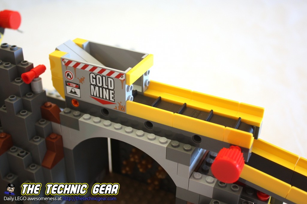 LEGO 4204 Gold Mine Review - LEGO Reviews & Videos