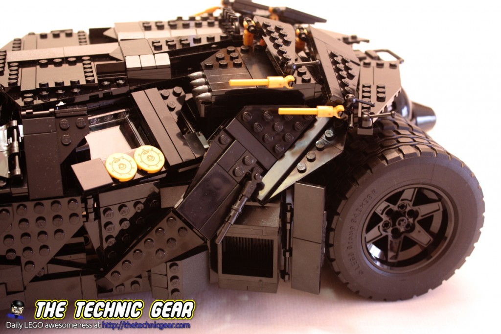 LEGO 76023 Batman's Tumbler UCS Review - LEGO Reviews & Videos